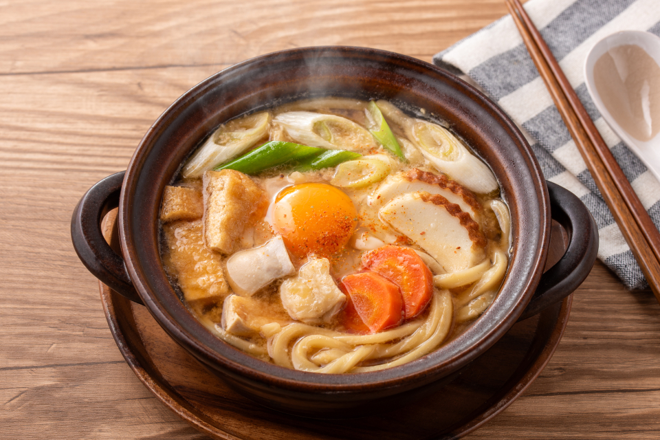 みそ煮込みうどん|レシピ|マルコメ みそ煮込みうどん|レシピ|マルコメ